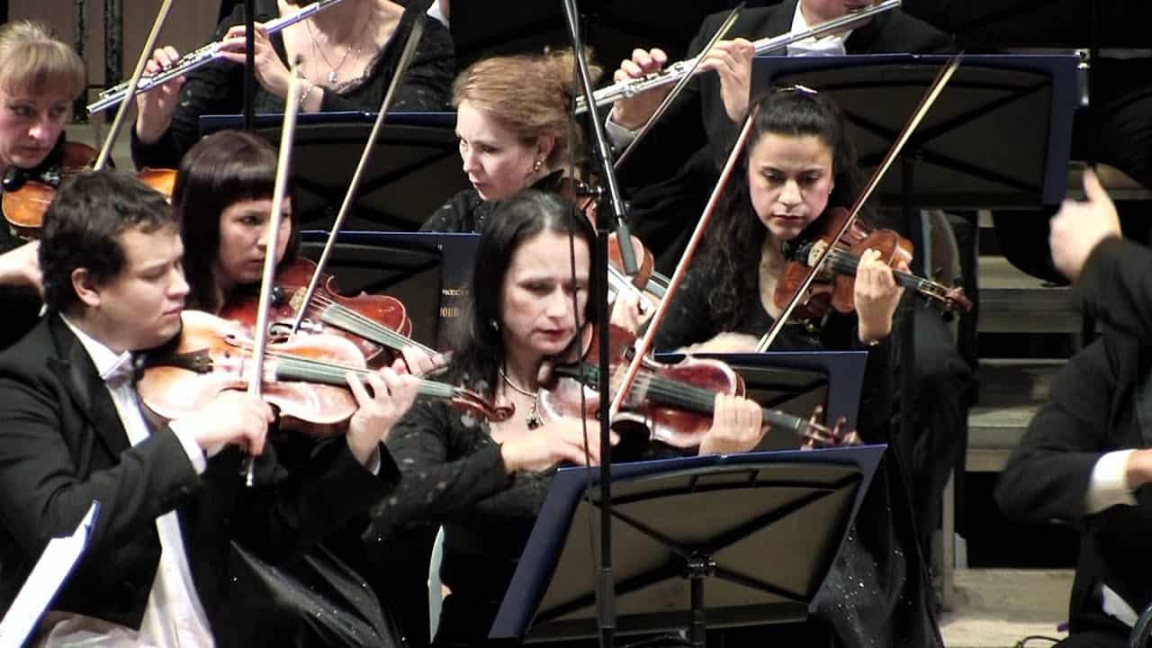 Tchaikovsky Symphony No. 5, 2nd Movement - Classical Clips