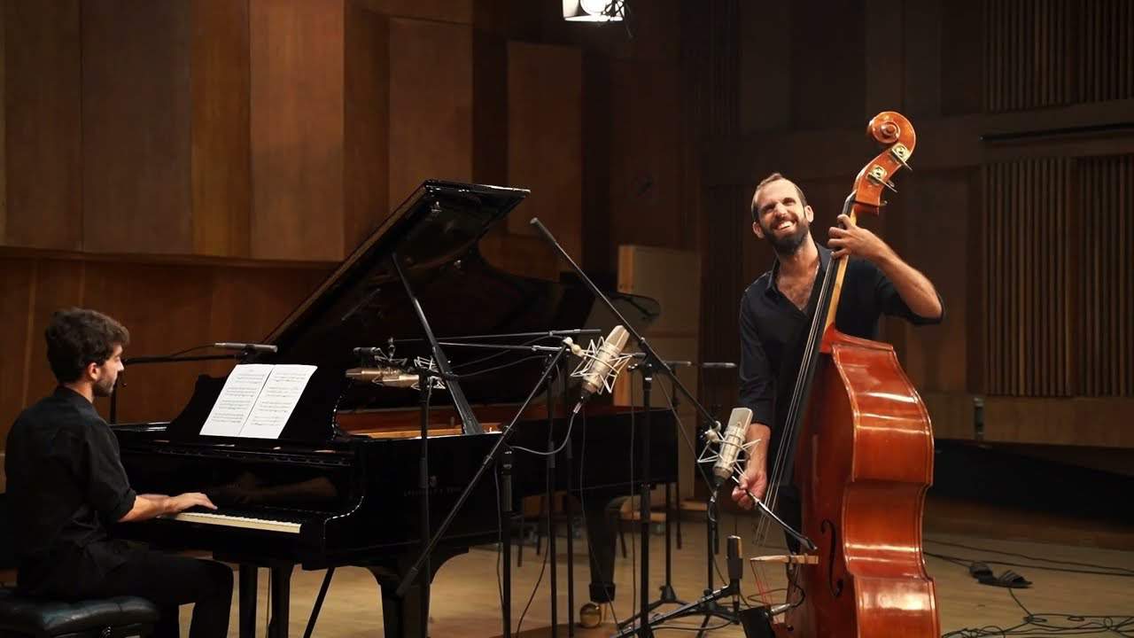 Camille Saint-Saëns - L'elephant from Carnival of the Animals ...